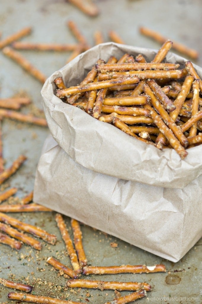 Spicy Pretzel Sticks With Ranch