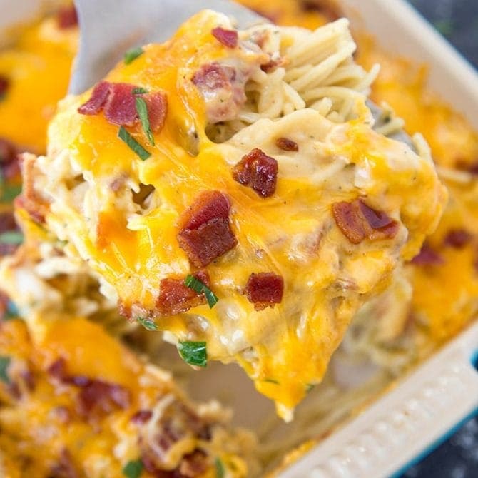 Creamy Chicken, Bacon & Ranch Baked Spaghetti - Yellow Bliss Road