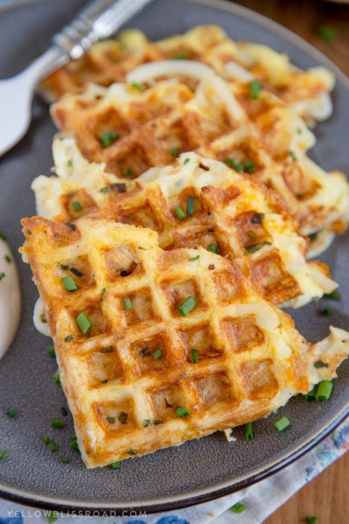 Crispy Hash Brown Waffles (with Egg & Cheese) – Yellow Bliss Road