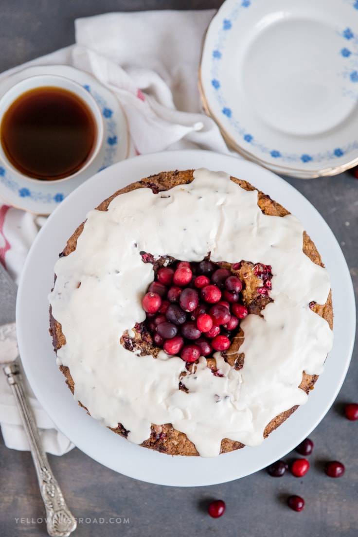 Cranberry Coffee Cake with Sour Cream | YellowBlissRoad.com