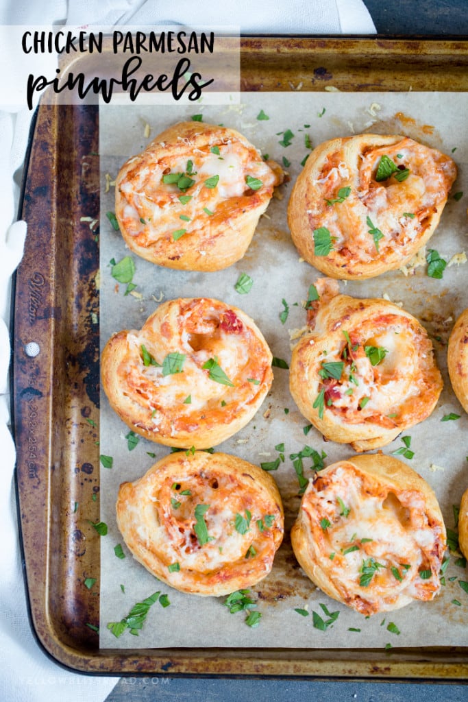 Baked Chicken Parmesan Pinwheels | Easy Dinner Idea