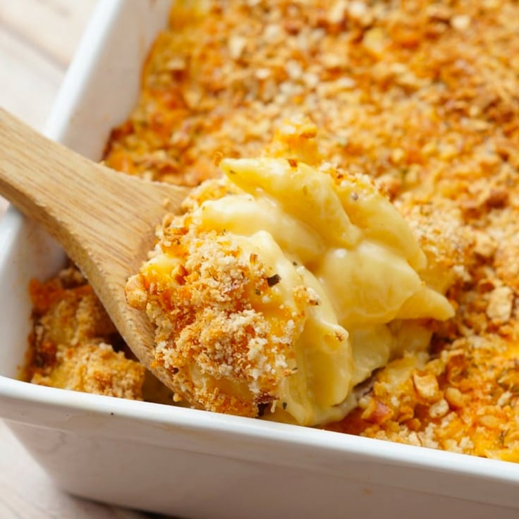 Best Ever Baked Mac and Cheese with a Pretzel Crust