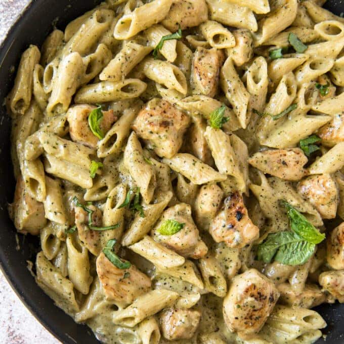 Creamy Chicken Pesto Pasta {Ready in 30 Minutes} – Yellow Bliss Road