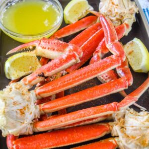 How to Cook Crab Legs the Easy Way | YellowBlissRoad.com