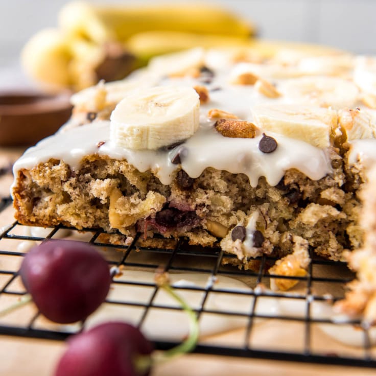 the Best Banana Split Bars | YellowBlissRoad.com