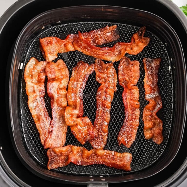 Easy Crispy Air Fryer Bacon | YellowBlissRoad.com Easy Crispy Air Fryer Bacon | YellowBlissRoad.com
