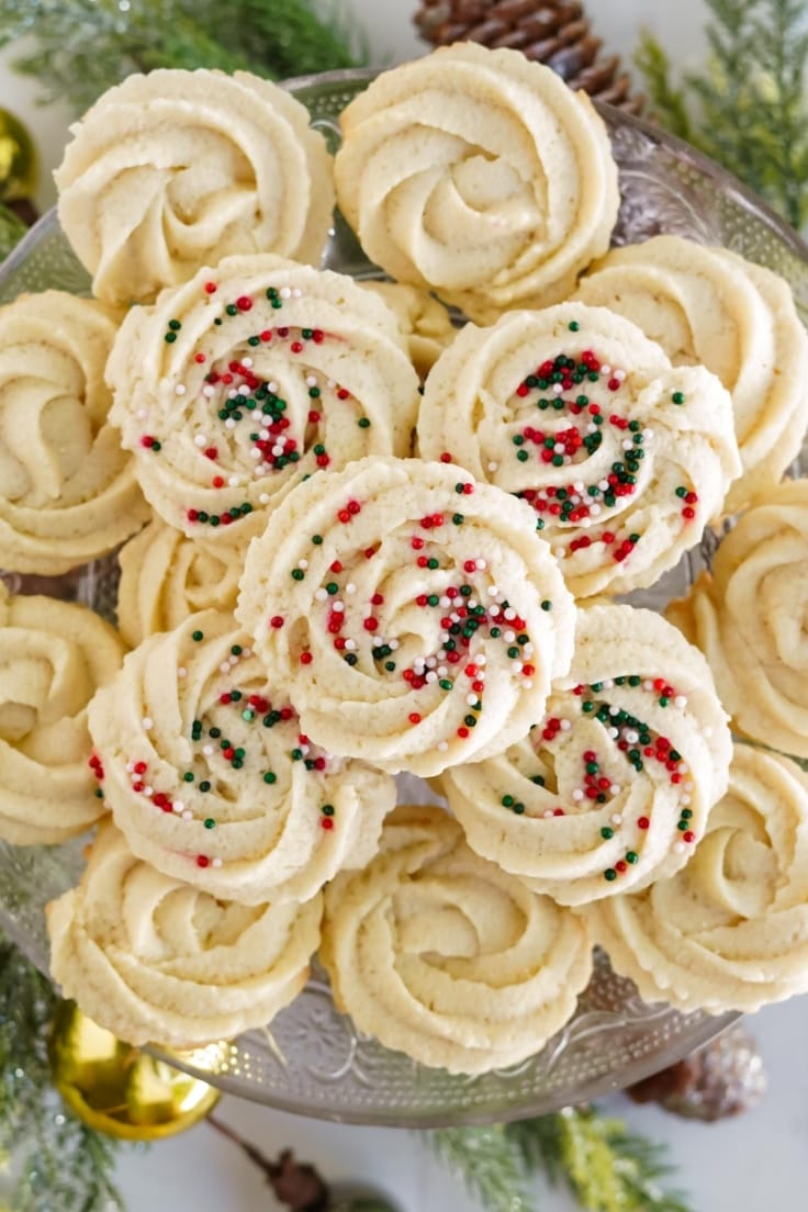 Butter Cookies with Sprinkles | YellowBlissRoad.com