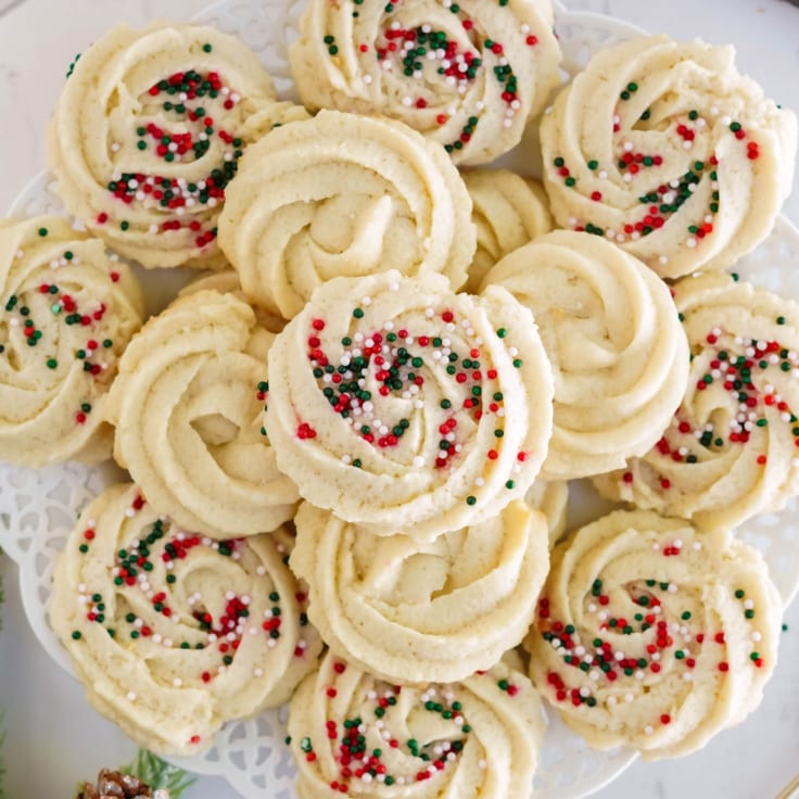 Butter Cookies with Sprinkles | YellowBlissRoad.com