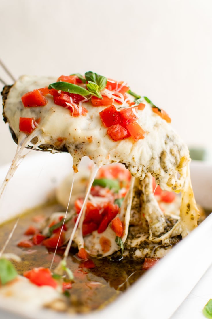Cheesy Baked Pesto Chicken - Yellow Bliss Road