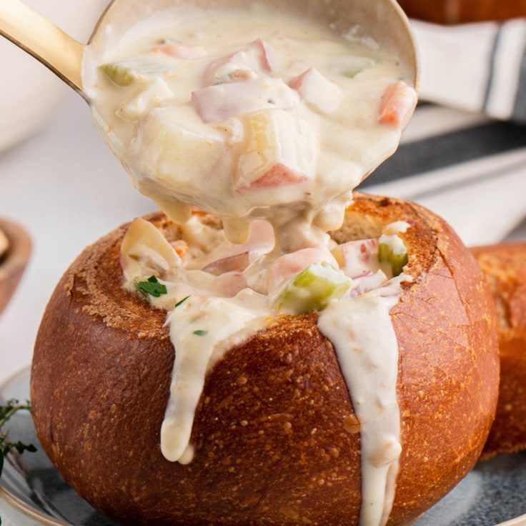 Creamy Clam Chowder in a Bread Bowl - YellowBlissRoad.com