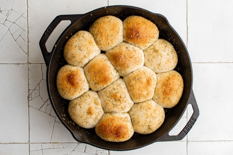 Buttery Frozen Dinner Rolls (with Rhodes Rolls)