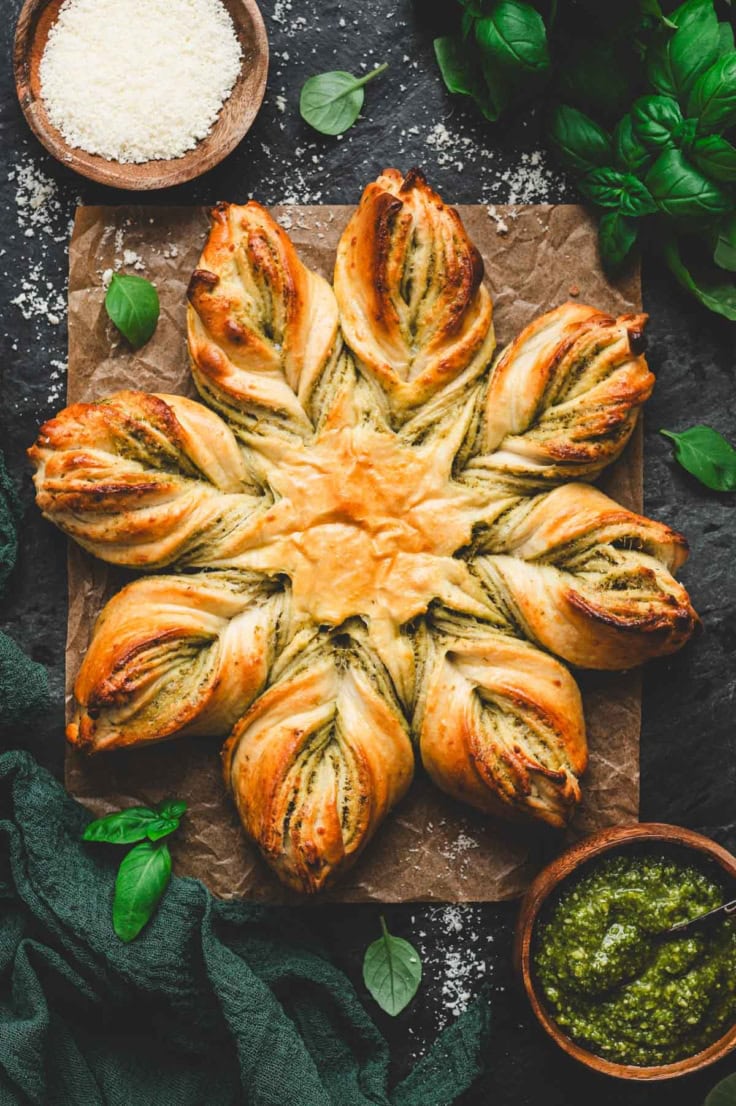 Pesto Star Bread {with Step-by-Step Instructions} – Yellow Bliss Road
